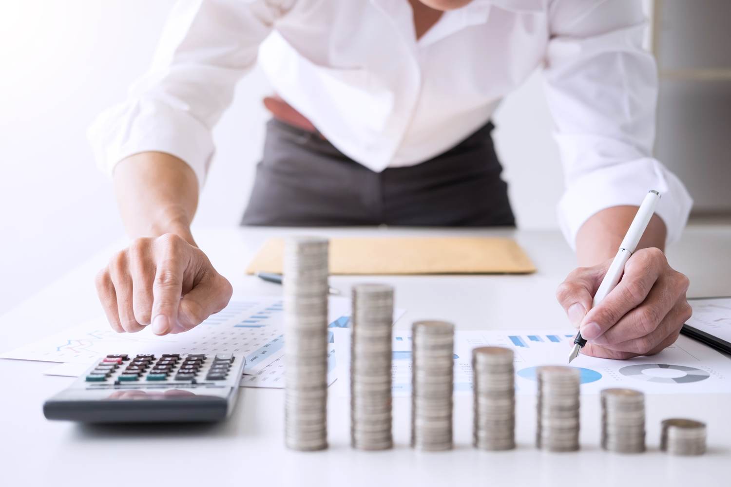 Cuáles son los requisitos para ser auditor externo en Colombia